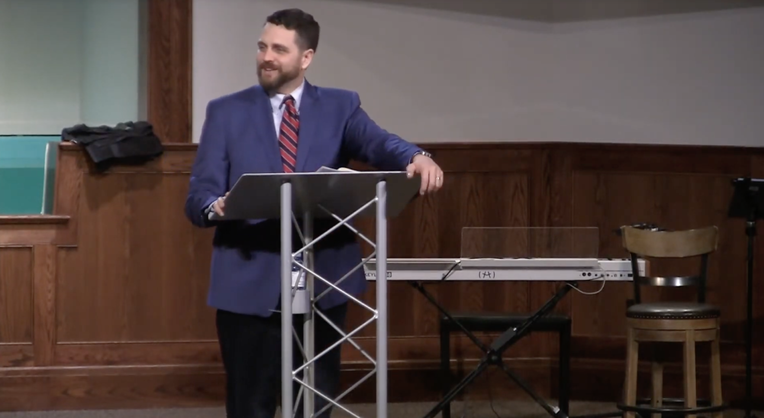 MPP Randy Hillier joins Waterloo church in hosting in-person service ...